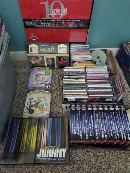 Group of DVD collections including everybody loves Raymond, Johnny ...