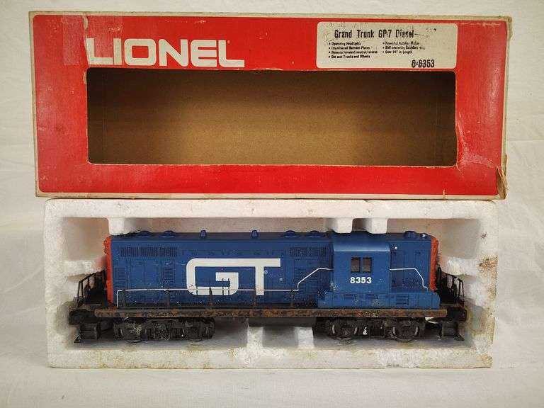 Lionel GT Grand Trunk #8353 GP-7 Diesel Locomotive. Poor condition ...