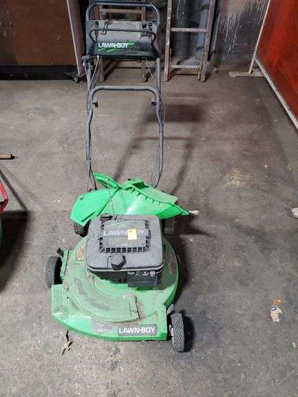 Lawn-Boy push mower - Bid-Assets Online Auctions
