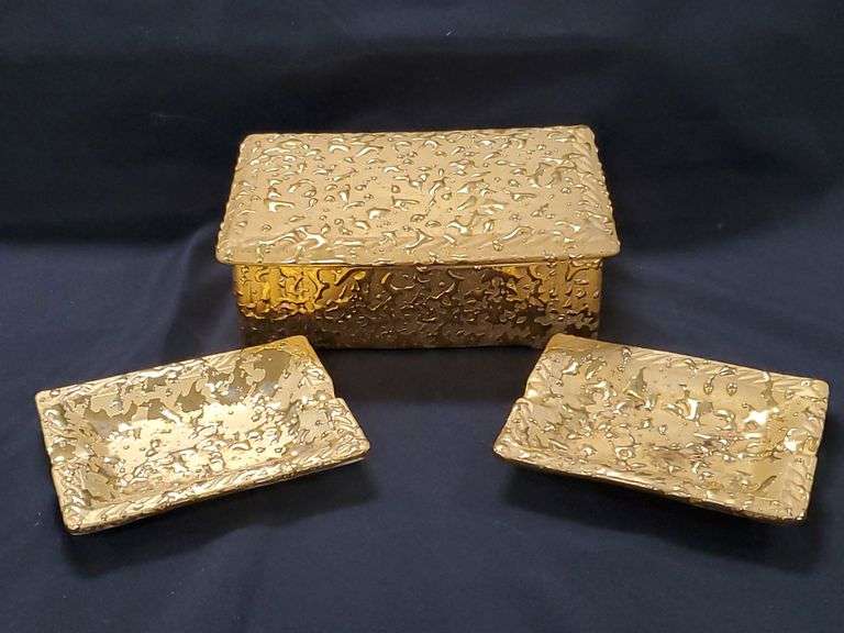 Vintage Gold Craft Weeping Bright Gold Cigarette Box measures 5 3/4 in ...