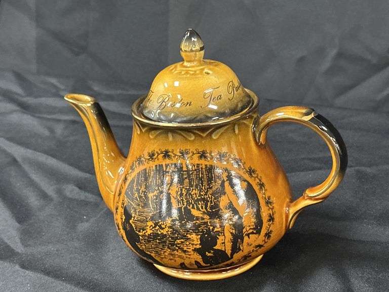 Arthur Wood England The Boston Tea Party teapot, #5680 - Bid-Assets ...