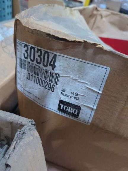 New in box Toro guardian completion kit, 72-in model 30304. Includes ...