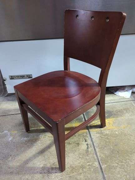 Shelby Williams wood stained chair with Teflon sliders. Pre-owned. X24 ...