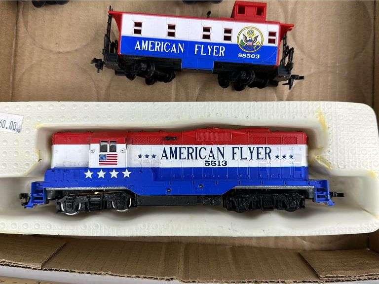 Lot HO Scale: Lionel American Flyer Engine 5513 Caboose 98503 Operating ...