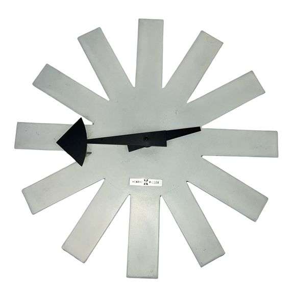MCM George Nelson Asterisk Clock Howard Miller Modern Atomic Iconic ...