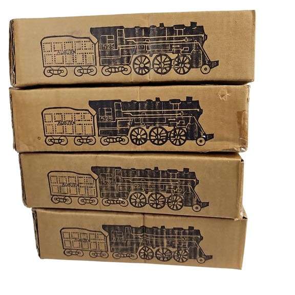4 Cast Iron Locomotive Engines #525 "AUBURN" - Bartkus Auctioneers