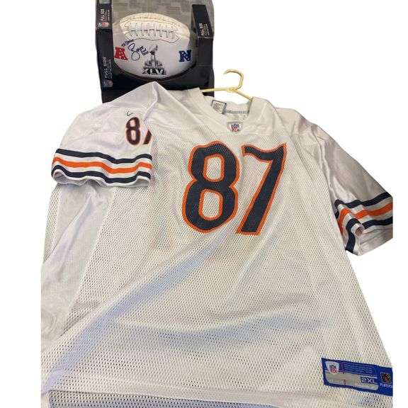 NFL LOT Autographed Football Super Bowl XLV 2012 #55 + Vintage Bears ...