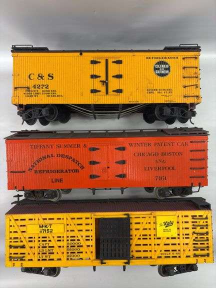G LOT 3 Train Cars Freight Reefer C&S MKT - Bartkus Auctioneers