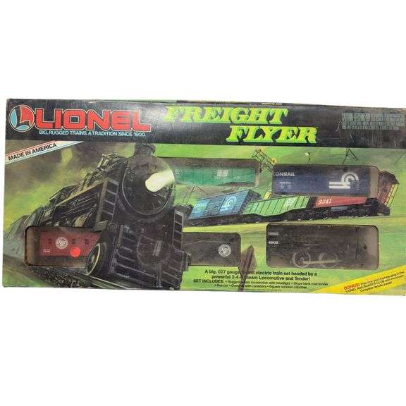 O27 Vintage 1987 Lionel Freight Flyer Boxed Train Set - Bartkus Auctioneers