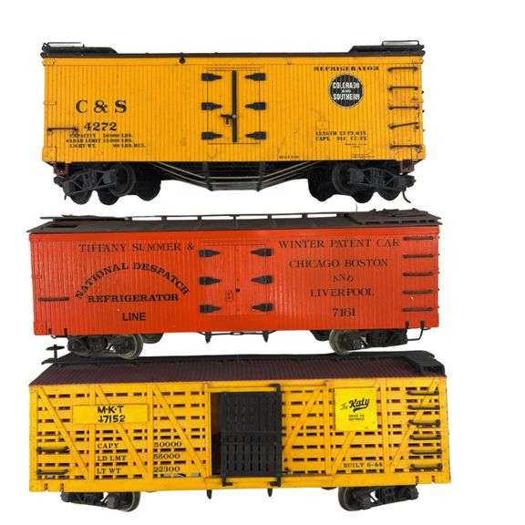 G LOT 3 Train Cars Freight Reefer C&S MKT - Bartkus Auctioneers
