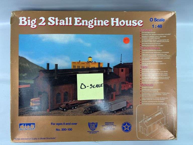 Scenery IHC Big 2 Stall Engine House O27 300-100 - Bartkus Auctioneers