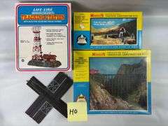 HO Scenery 3 Building Life-Like Tracking Station Mini-Kit Bridges 5810 ...