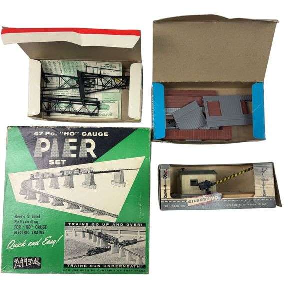 HO Plasticville Building Signal Bridge Atlas Pier Set Gilbert Crossing ...