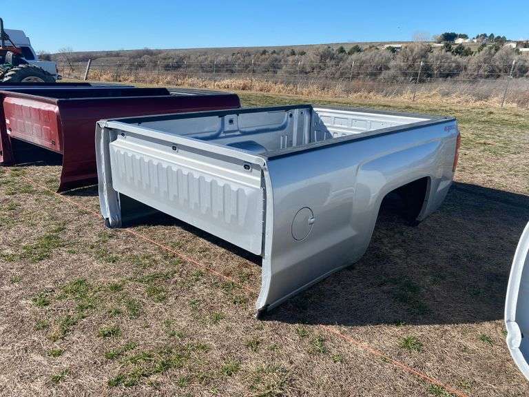 Chevrolet Silverado Pickup Box - Booker Auction Company