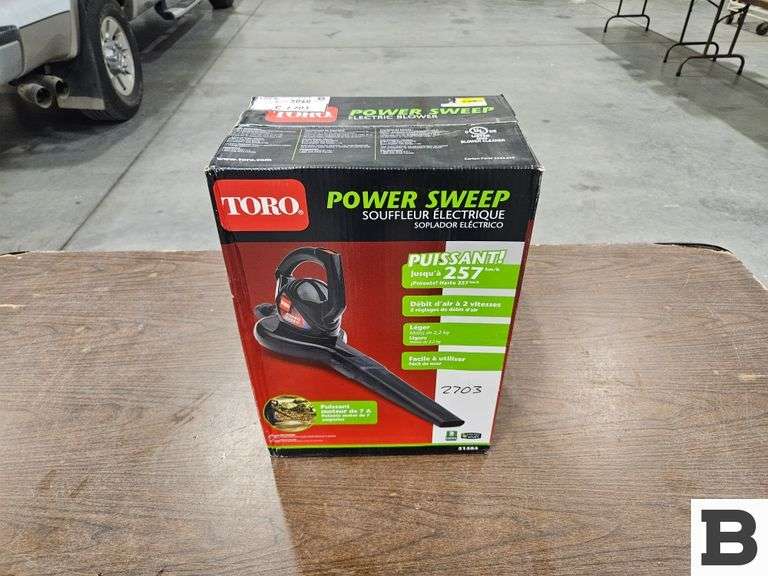 Toro Power Sweep - Booker Auction Company