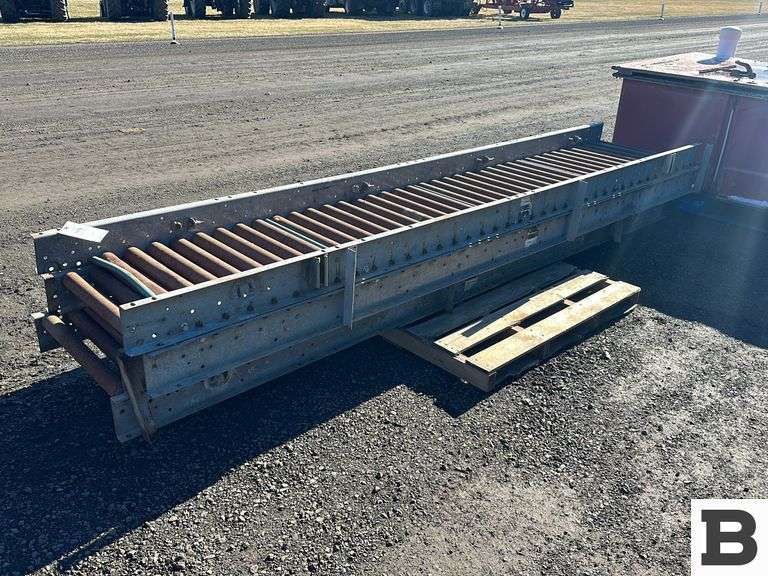 Buschman 10' Conveyors - Booker Auction Company