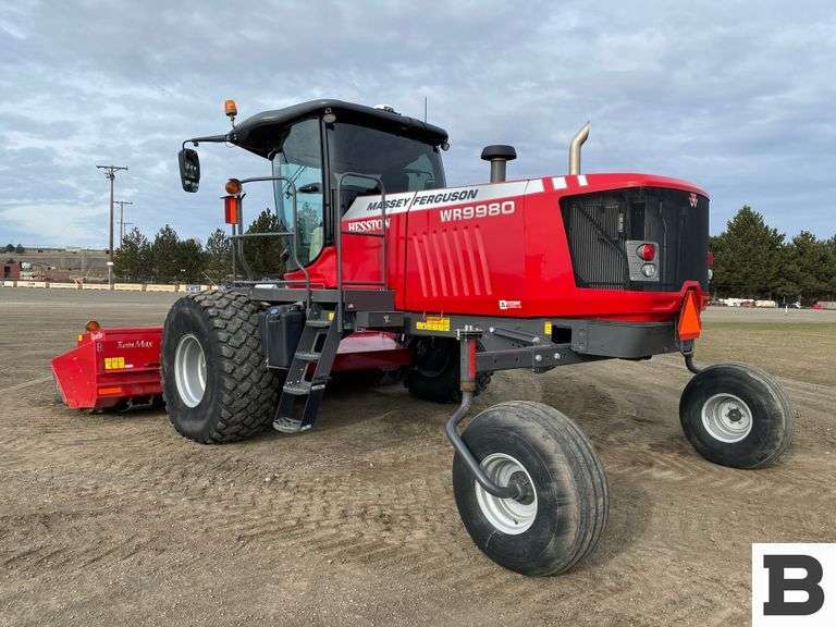 2020 Massey Ferguson WR9980 Swather - Booker Auction Company