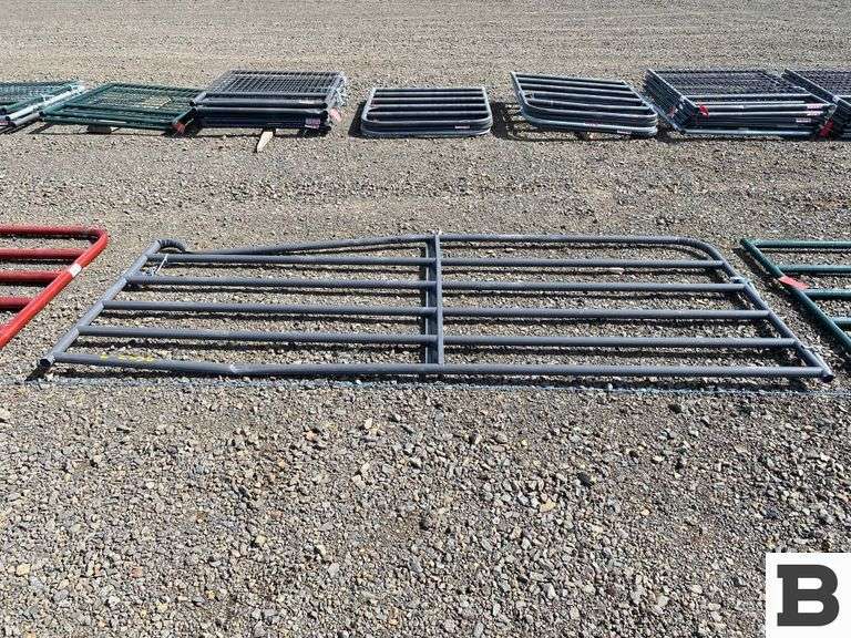 Behlen Country 10' Utility Gate - Booker Auction Company