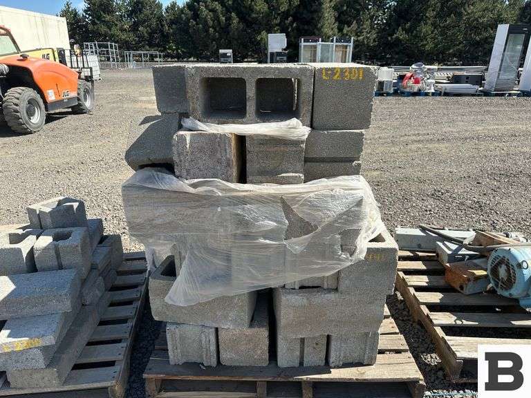 Cinder Blocks - Booker Auction Company