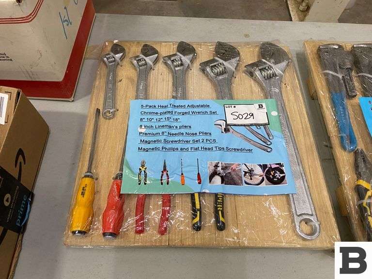 New Shop Tool Set - Booker Auction Company