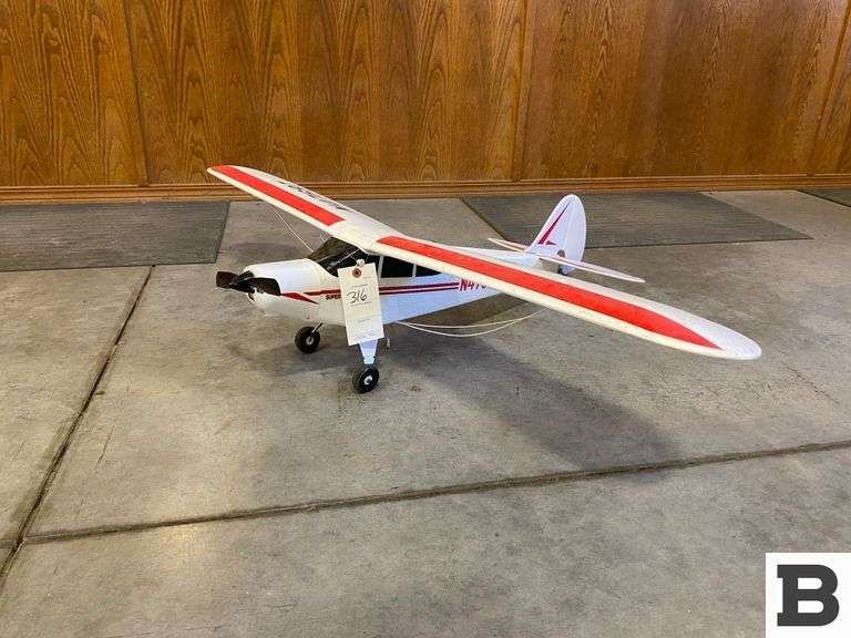 Horizon Hobby Super Cub Model Airplane - Booker Auction Company