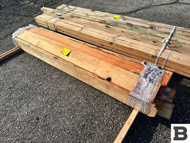 1" x 6" Commercial-Grade Cedar Fencing, (18) Flat-Top, (8) Dog-Ear ...