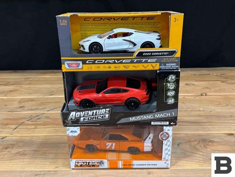 (1) Motor Max (1) Jada Die Cast Replica Toy Cars (1) Adventure Force ...