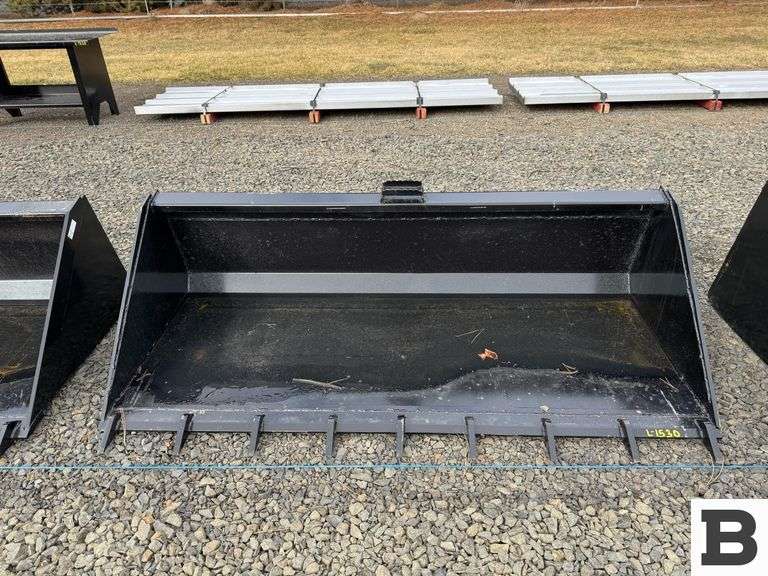 Kit Container QT-DB-T78 78" Skid Steer Bucket w/Teeth - Booker Auction ...