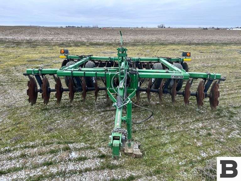 Frontier DH1512 Tandem Disc - Mesa, WA - Booker Auction Company