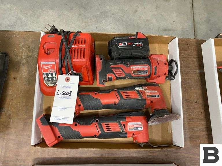 (2) Milwaukee Multi-Tools, Milwaukee Cut Out Tool - Booker Auction Company