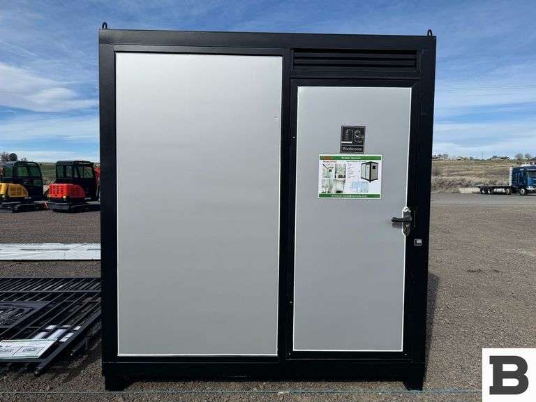 AllMetal K1522 Portable Restroom - Booker Auction Company