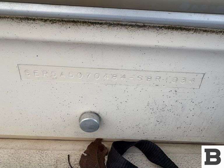 1984 Sea Ray 5.6 Seville Bow Rider Boat & 1984 Trail-Rite Boat Trailer ...