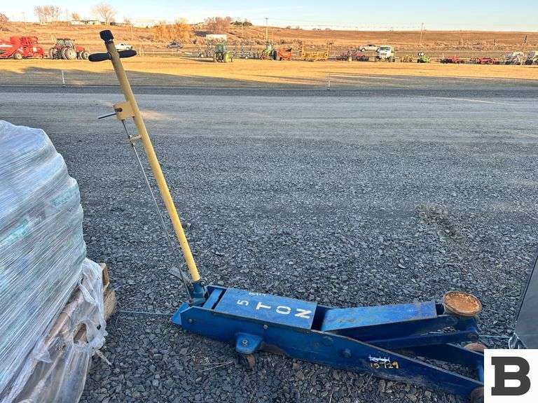 5 Ton Floor Jack - Booker Auction Company