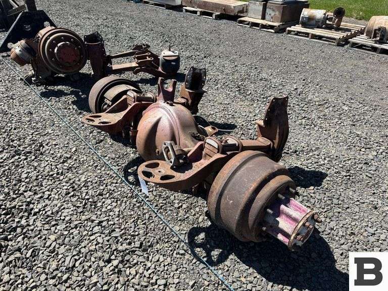 Peterbilt Axle Set w/ Suspension - Booker Auction Company