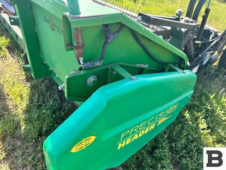 Precision 1500 Pickup Header - Warden, WA - Booker Auction Company