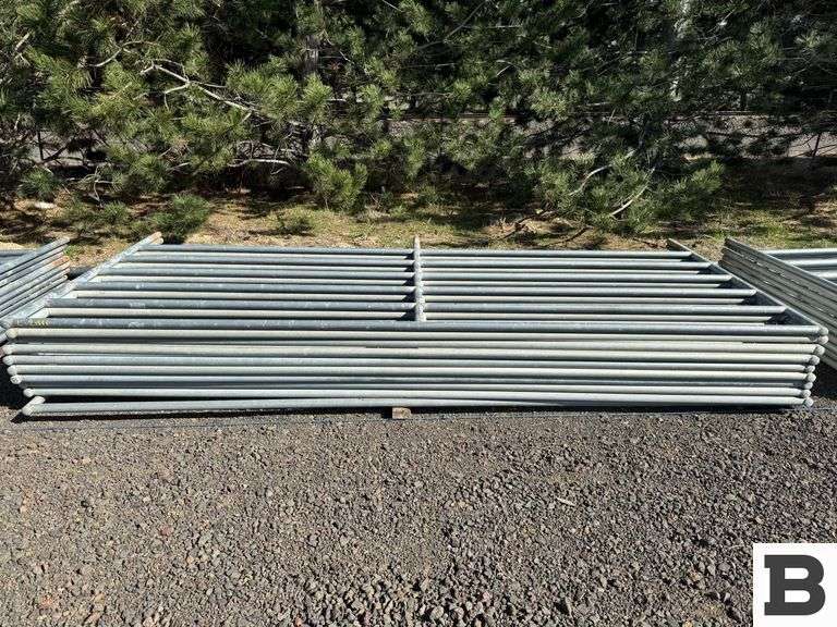 Noble 12' 6 Row Galvanized Panels - Booker Auction Company