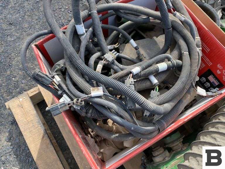 John Deere 787 Air Cart - Marlin, WA - Booker Auction Company