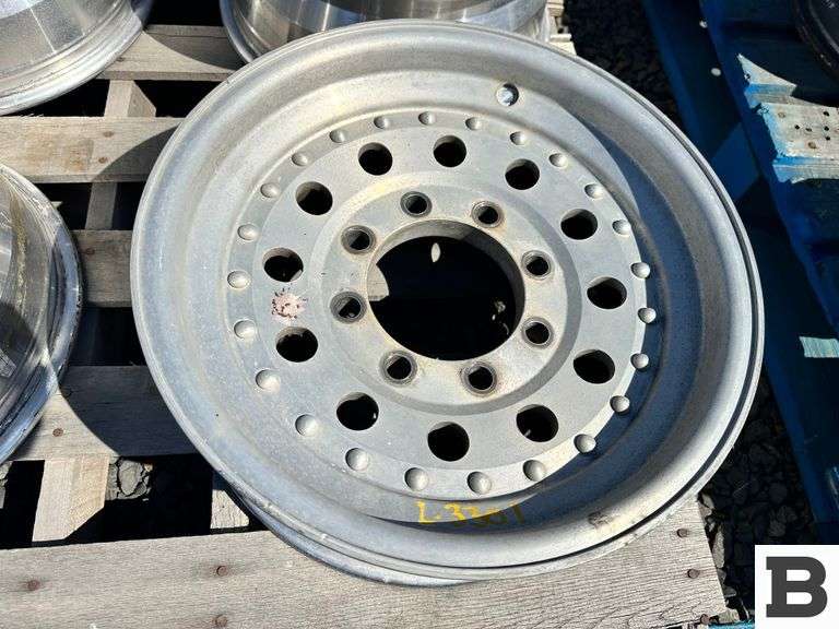 Aluminum Rims - Booker Auction Company