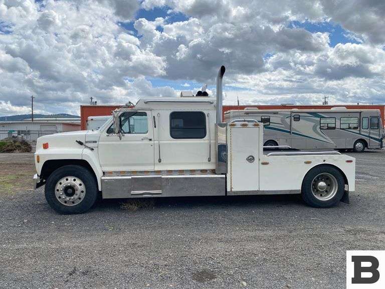 1990 Ford F-700 Transport Truck - Booker Auction Company