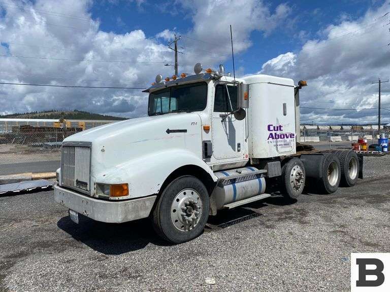 1996 International 9400 Tractor Truck - Booker Auction Company