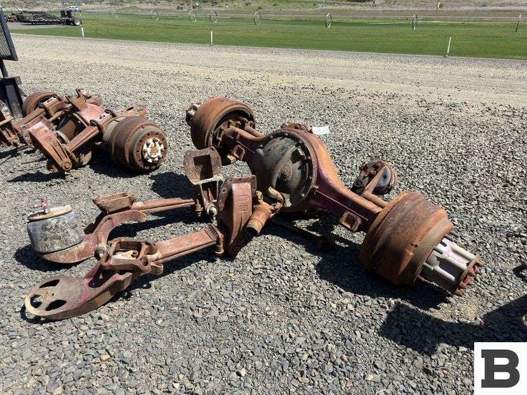 Peterbilt Axle Set w/ Suspension - Booker Auction Company
