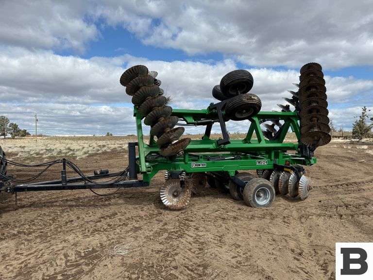 Frontier TM5124 Tandem Disc - Bend, OR - Booker Auction Company