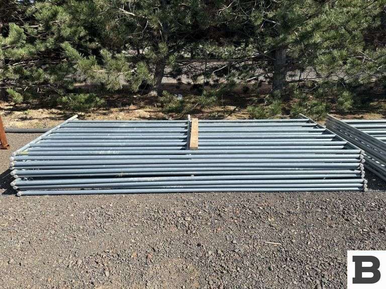 Noble 12' 6 Row Galvanized Panels - Booker Auction Company