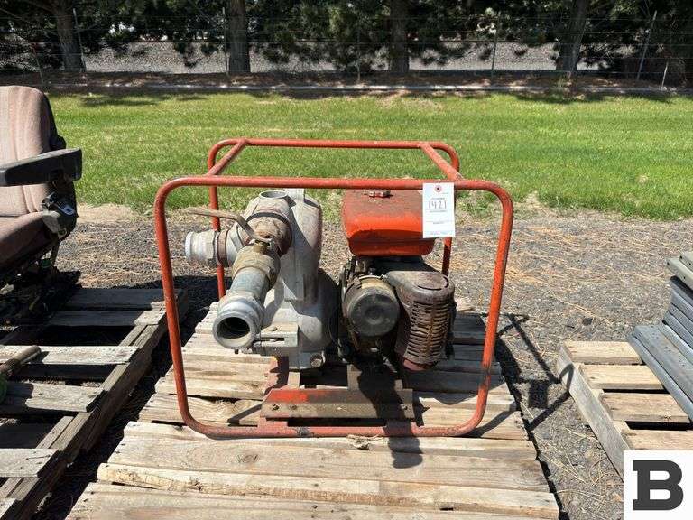 Robin Transfer Pump - Booker Auction Company