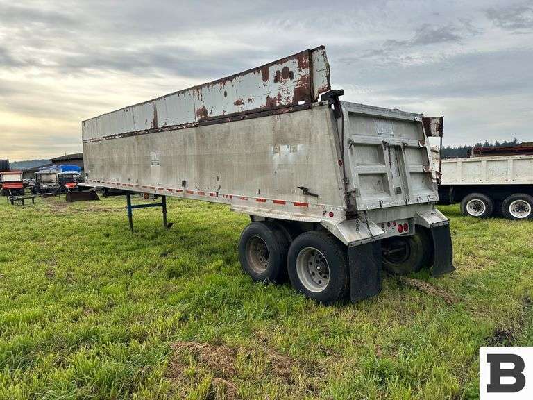 1996 Vantage T-91-SS-39' Dump Trailer - Olympia, WA - Booker Auction ...