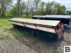 2009 Macdon R80 Rotary Disc Header - Echo, OR - Booker Auction Company