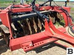 Case IH RMX790 Offset Disc - Pasco, WA - Booker Auction Company