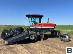 2001 Macdon 9350 Swather - Warden, WA - Booker Auction Company