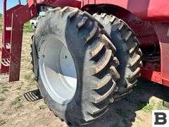 1997 Case IH 2188 Combine - Echo, OR - Booker Auction Company