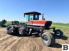2001 Macdon 9350 Swather - Warden, WA - Booker Auction Company